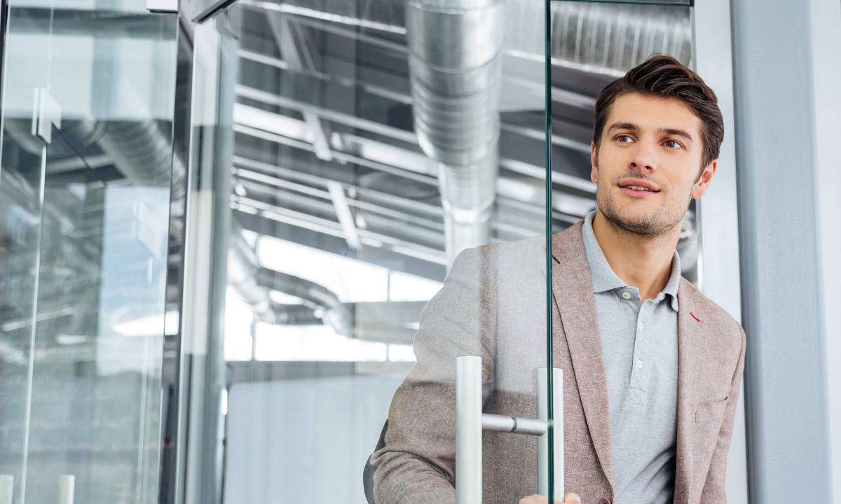 SMB Telecom Solutions, VoIP Communications, and Cloud PBX